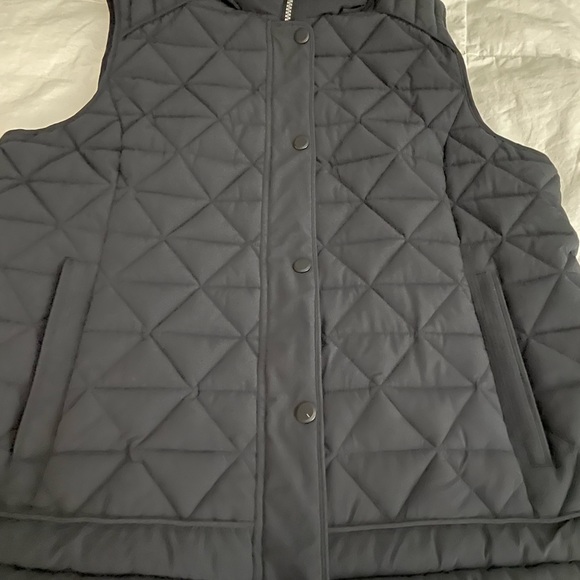 Andrew Marc | Jackets & Coats | Andrew Marc Jones Women Vest | Poshmark